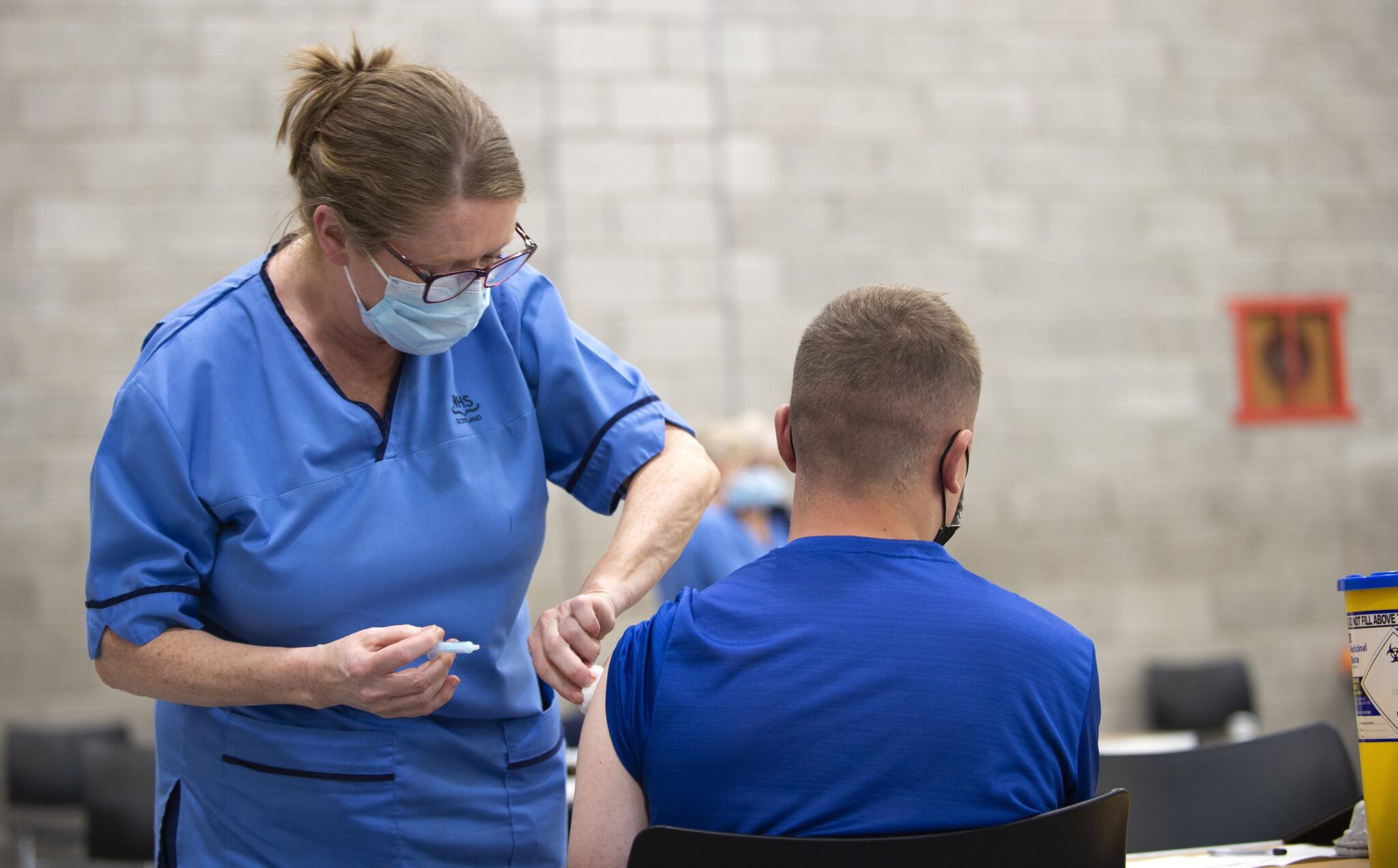 NHS Greater Glasgow and Clyde offer spring covid-19 booster drop in ...